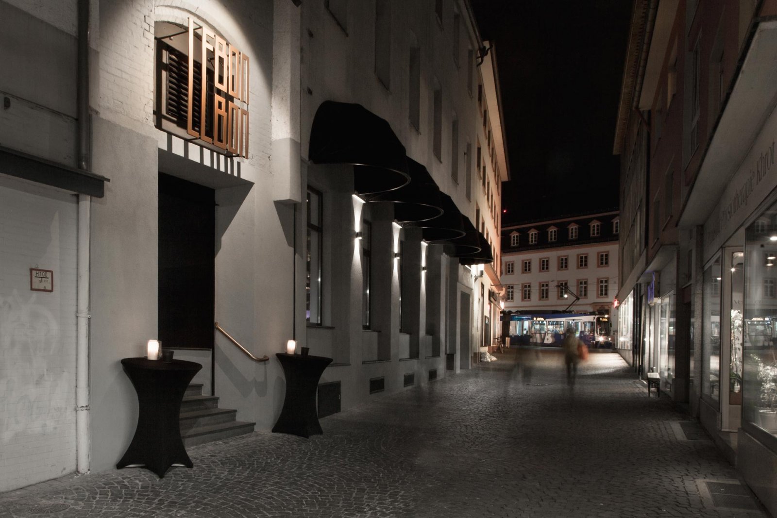 LeBonBon — FORMAAT